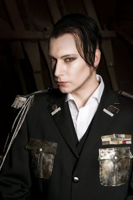 Moreover, Pohl became known on the scene for several jobs as a DJ. In ...